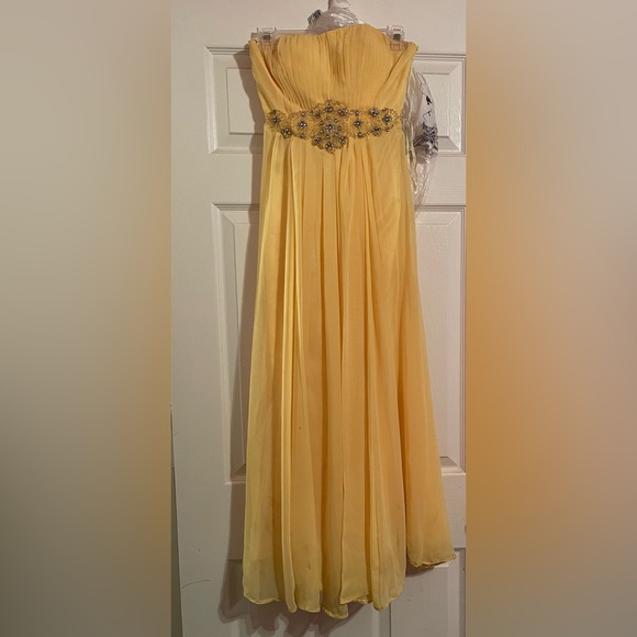 Dresses | Nice Yellow Prom Dress Or Graduation Dress | Poshmark